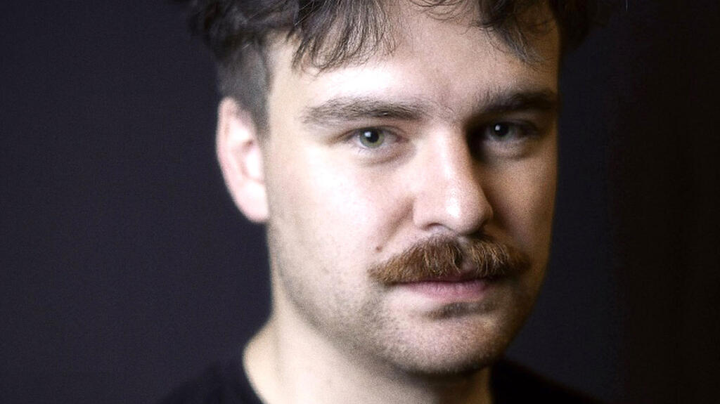 Woodroffe está con la ciencia ficción y los insectos - Zona de Obras